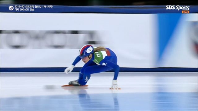 ISU 쇼트트랙 : [월드컵 1차] 여자 500m - ‘금메달’ 정말기뻐하는 발체피나 : SBS