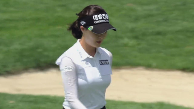 2022 KLPGA 투어 : ‘깔끔한 계산’ 앞사람 참고해서 버디 만들어내는 오지현 [제주삼다수 1R] : SBS Golf