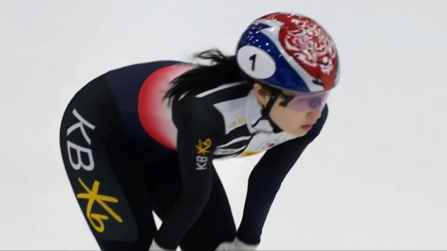 2022-23 ISU 쇼트트랙 : ‘5번 레인’ 최민정, 불리한 위치에서 은메달 획득 [월드컵 2차 여자 500m] : SBS