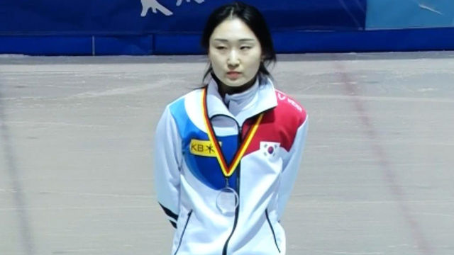2022-23 ISU 쇼트트랙 : ‘값진 동메달’ 최민정 동메달 시상식 [월드컵 5차 여자 500m] : SBS