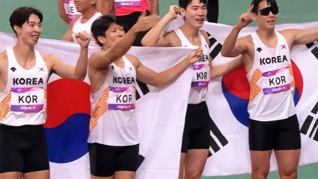 SBS 항저우 아시안게임 : 37년만의 메달! 동메달 획득하는 김국영, 이정태, 고승환, 이재성 [육상 남자 400m 계주] : SBS