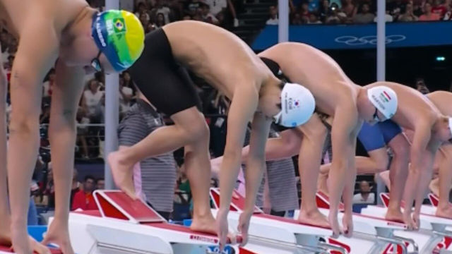 SBS 2024 파리 올림픽 : ‘1:56:02’ 준결승 진출을 확정짓는 김민섭의 질주 [남자 접영 200m 예선] : SBS