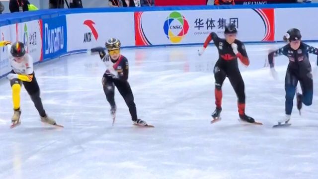 2024-25 ISU 국제빙상대회 : 아쉽게 추월 실패하며 4위로 마무리한 김길리 [월드투어 3차 여자 500m 준결승] : SBS