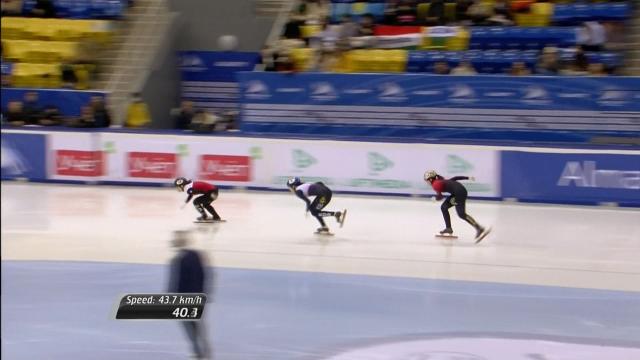 2022-23 ISU 핫클립 : 1위로 들어오는 니콜라 마주르 [월드컵 4차 여자 500m] : SBS